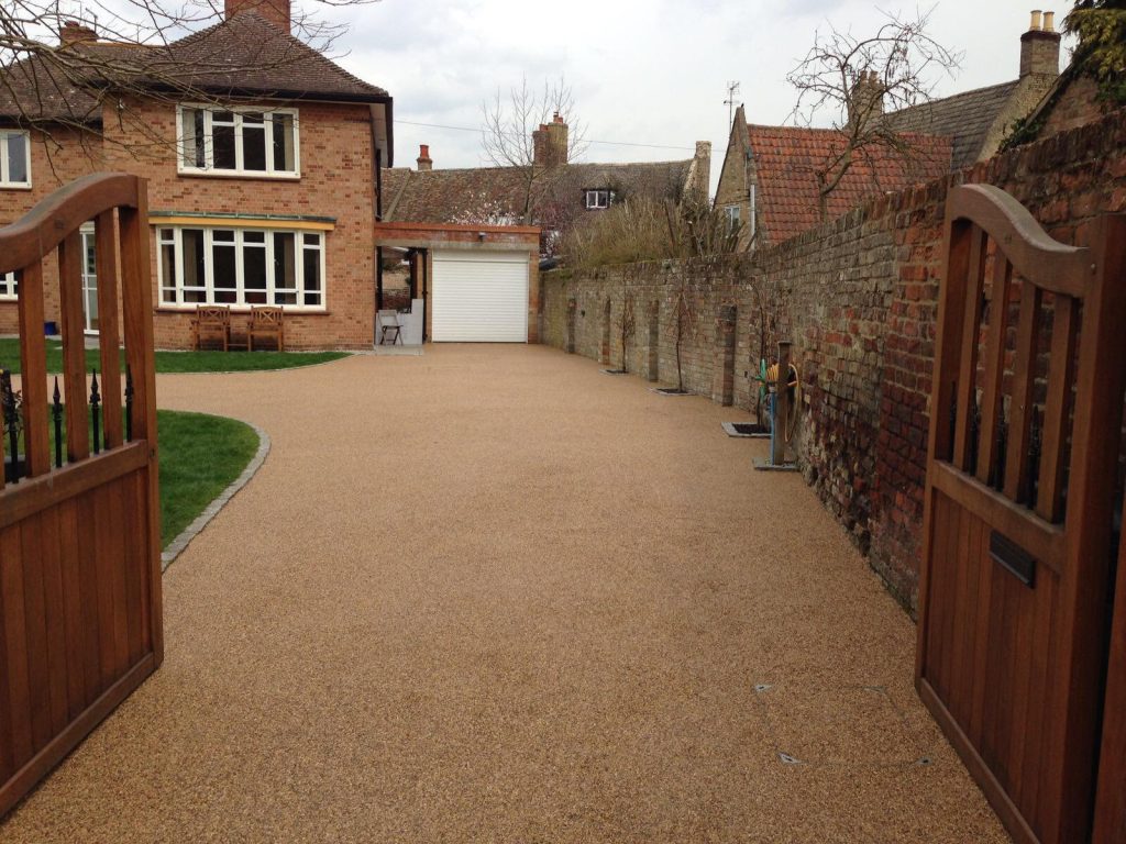 Resin Driveways Leicestershire - Prestige Concrete UK - Based In Leicester